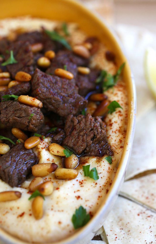 Hummus with Beef